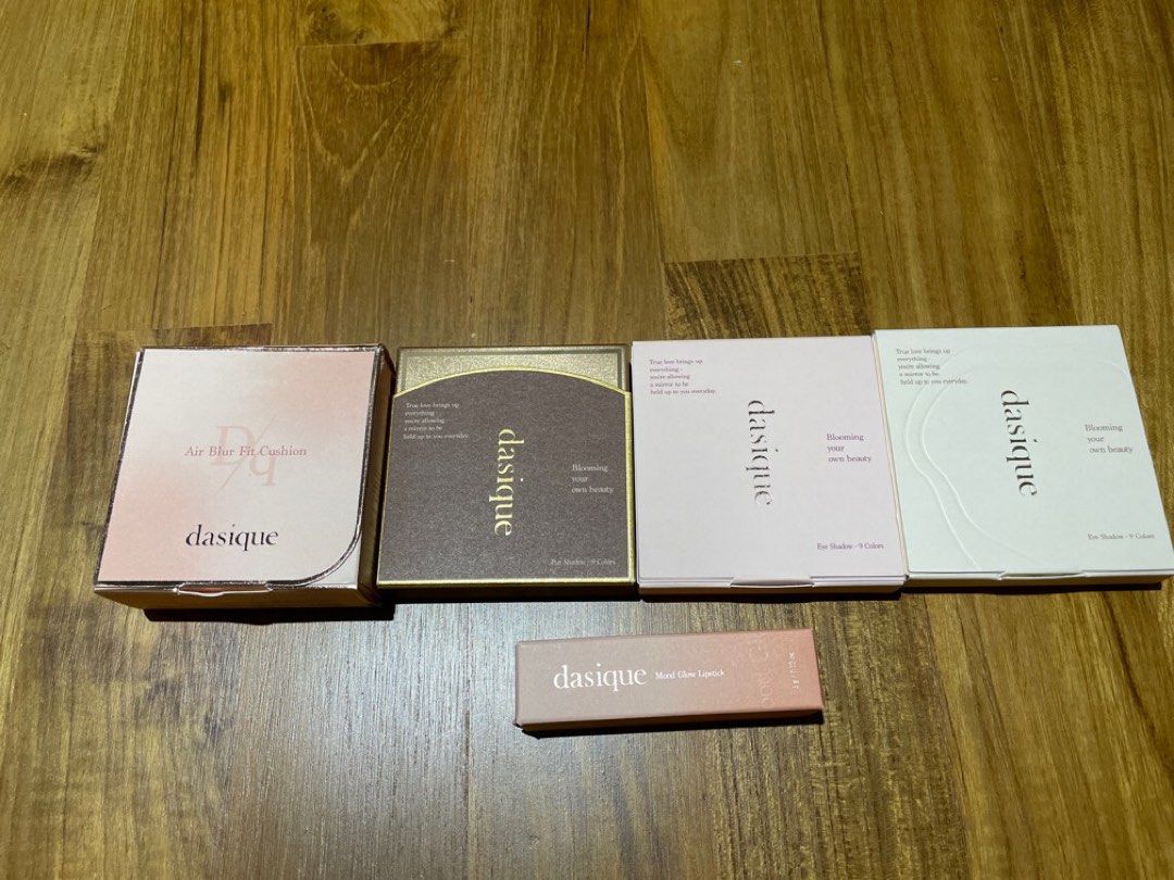 Korean Makeup Dasique eyeshadow palette, Beauty & Personal Care, Face ...