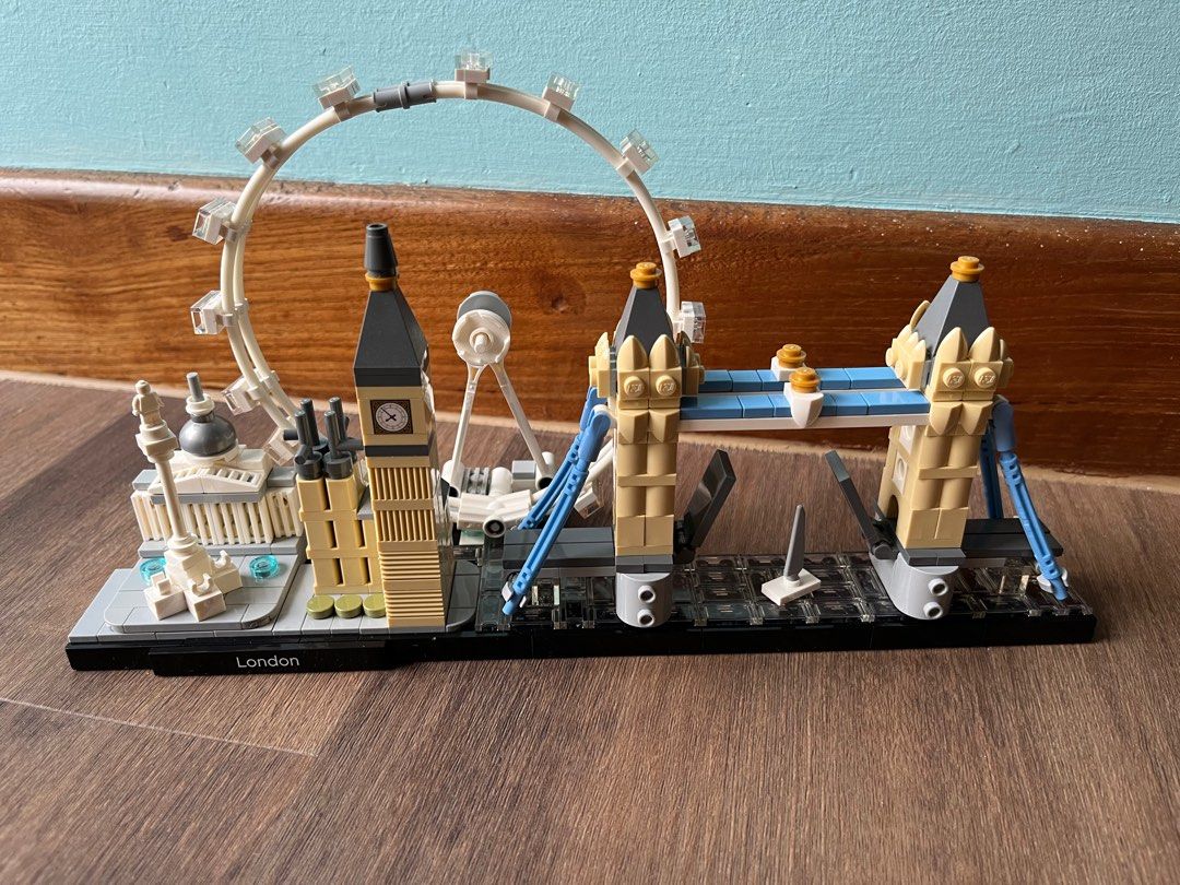 Lego Architecture London skyline, Hobbies & Toys, Toys & Games on Carousell