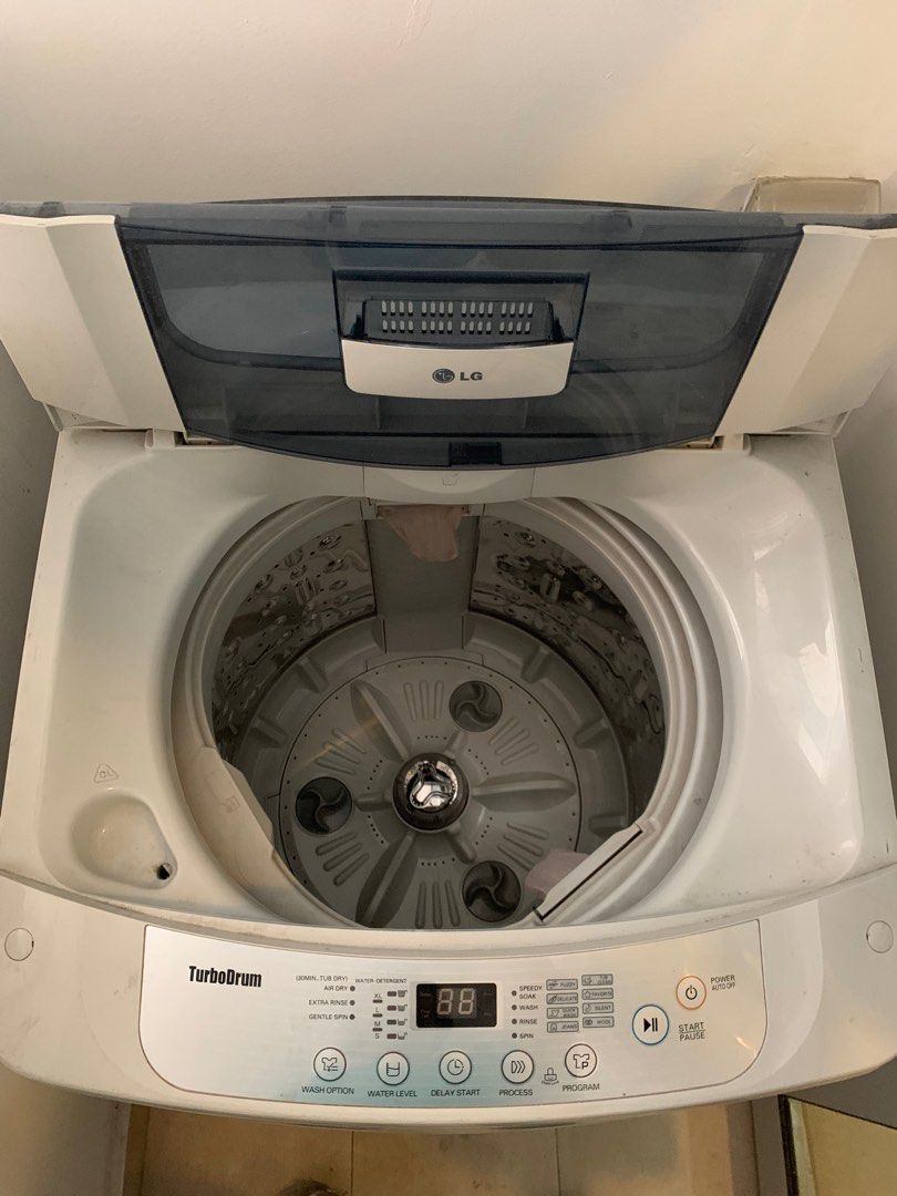LG Fuzzy Logic 8.5kg load, TV & Home Appliances, Washing Machines and ...