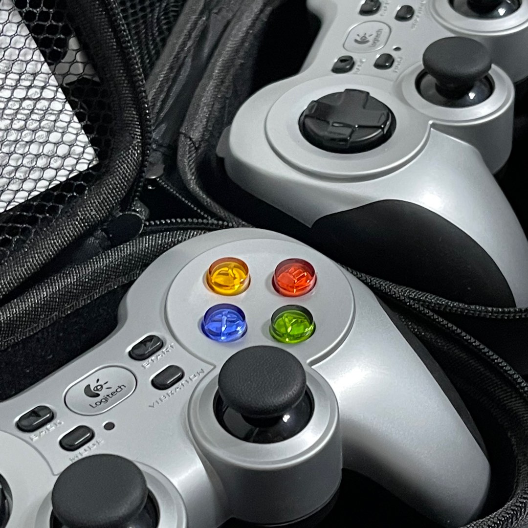 Logitech Wireless Gamepad (F710), Mobile Phones & Gadgets, Other ...