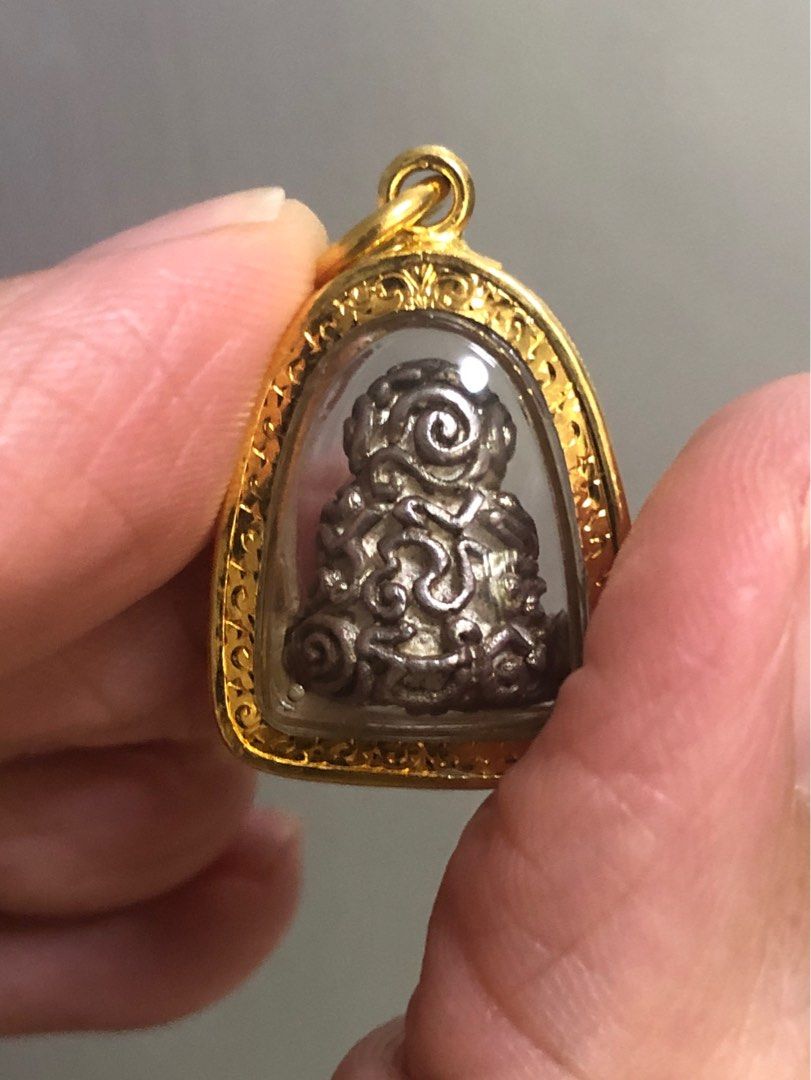 Lp Kasem Maha Larp Pidta Amulet 2518, Hobbies & Toys, Memorabilia ...