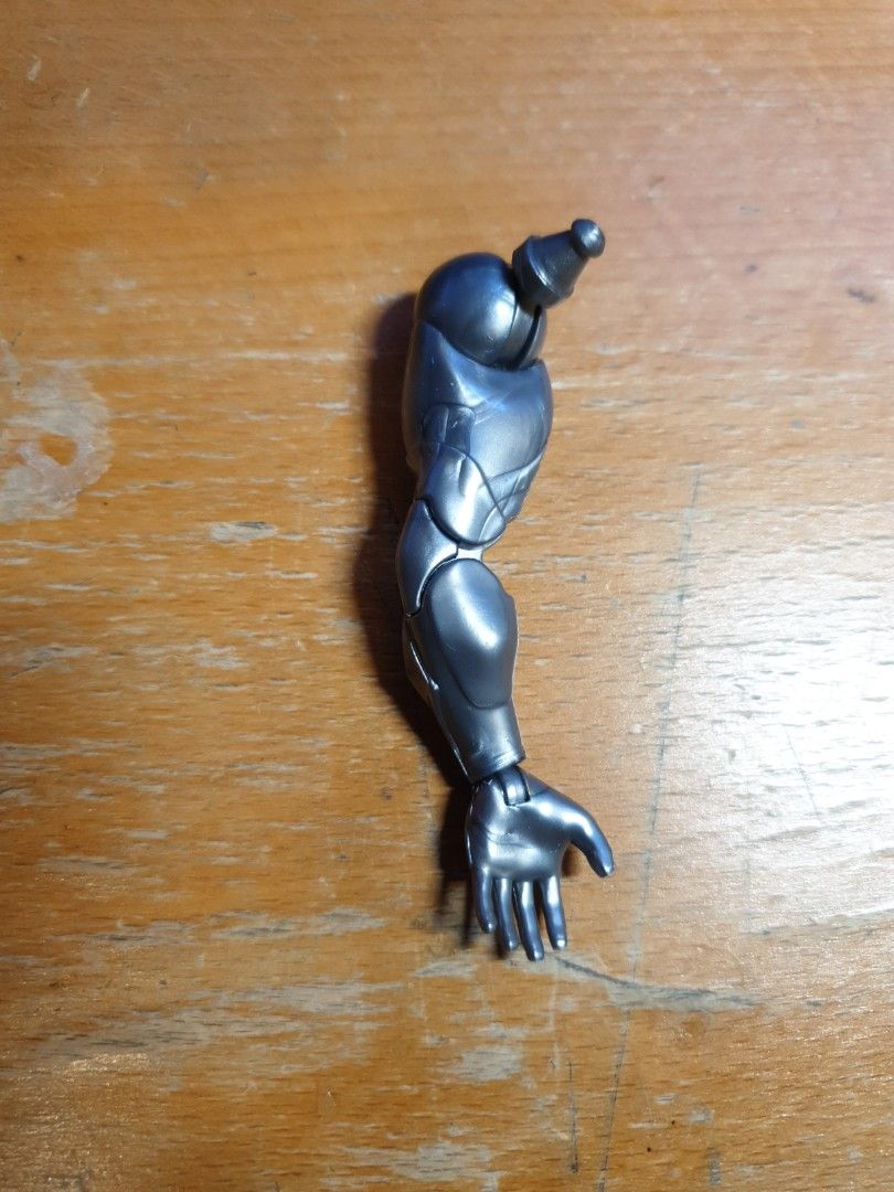 Marvel Legends Infinity Ultron BAF Left Arm, Hobbies & Toys, Toys ...