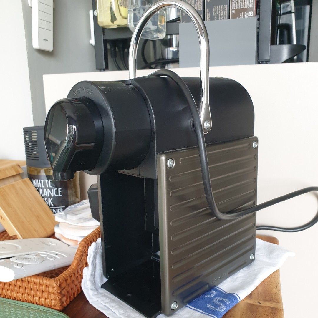 Nespresso Pixie Coffee Machine, TV & Home Appliances, Kitchen ...