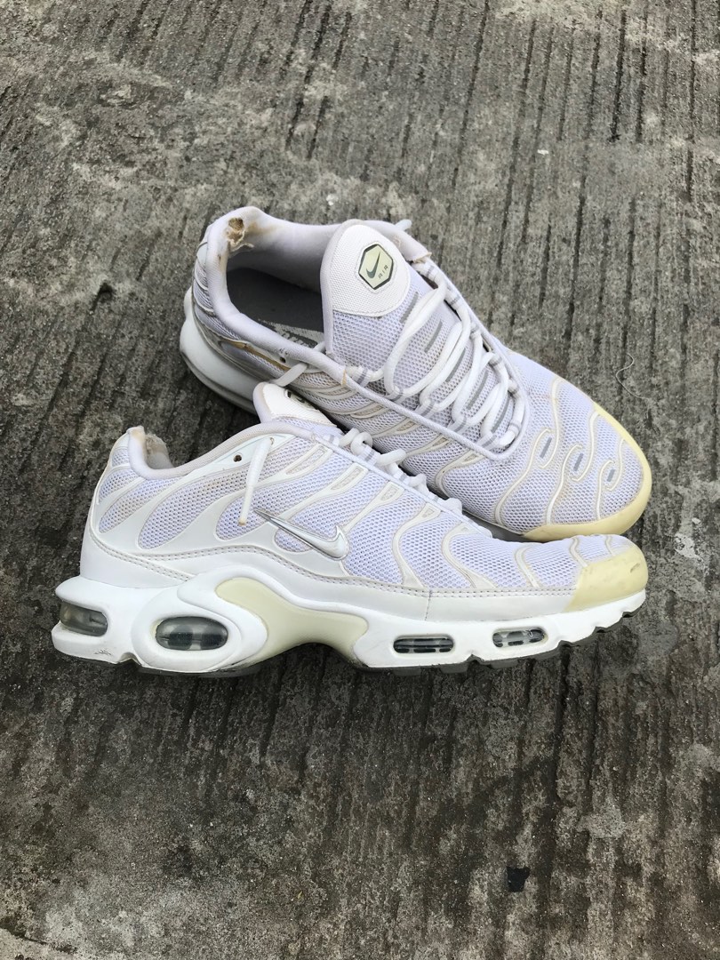 Nike airmax plus tn 8.5, Men's Fashion, Footwear, Sneakers on Carousell