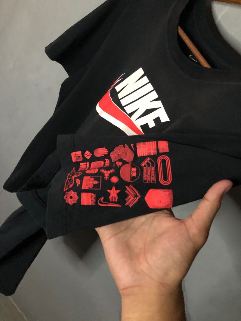 Nike Big Logo Check, Men's Fashion, Tops & Sets, Tshirts & Polo Shirts ...