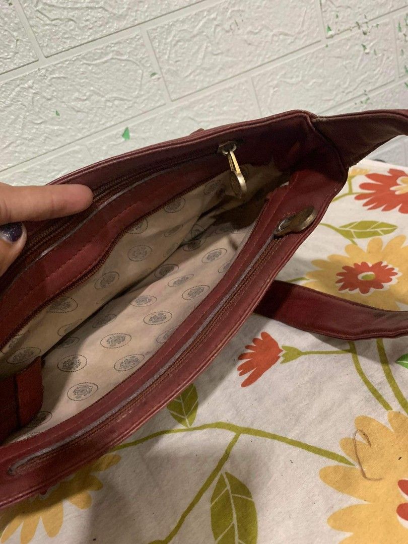 Original peridot leather sling bag, Women's Fashion, Bags & Wallets ...