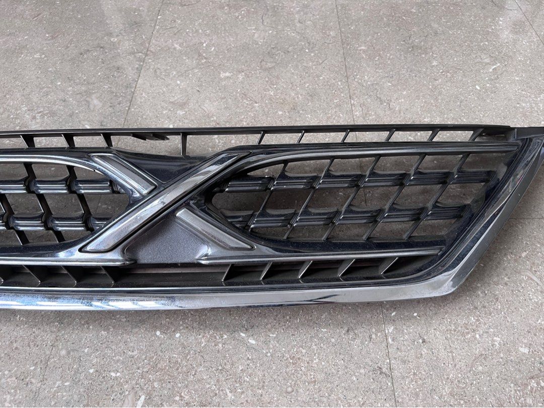 Original Toyota Mark X Radiator Grill, Car Accessories, Accessories on ...