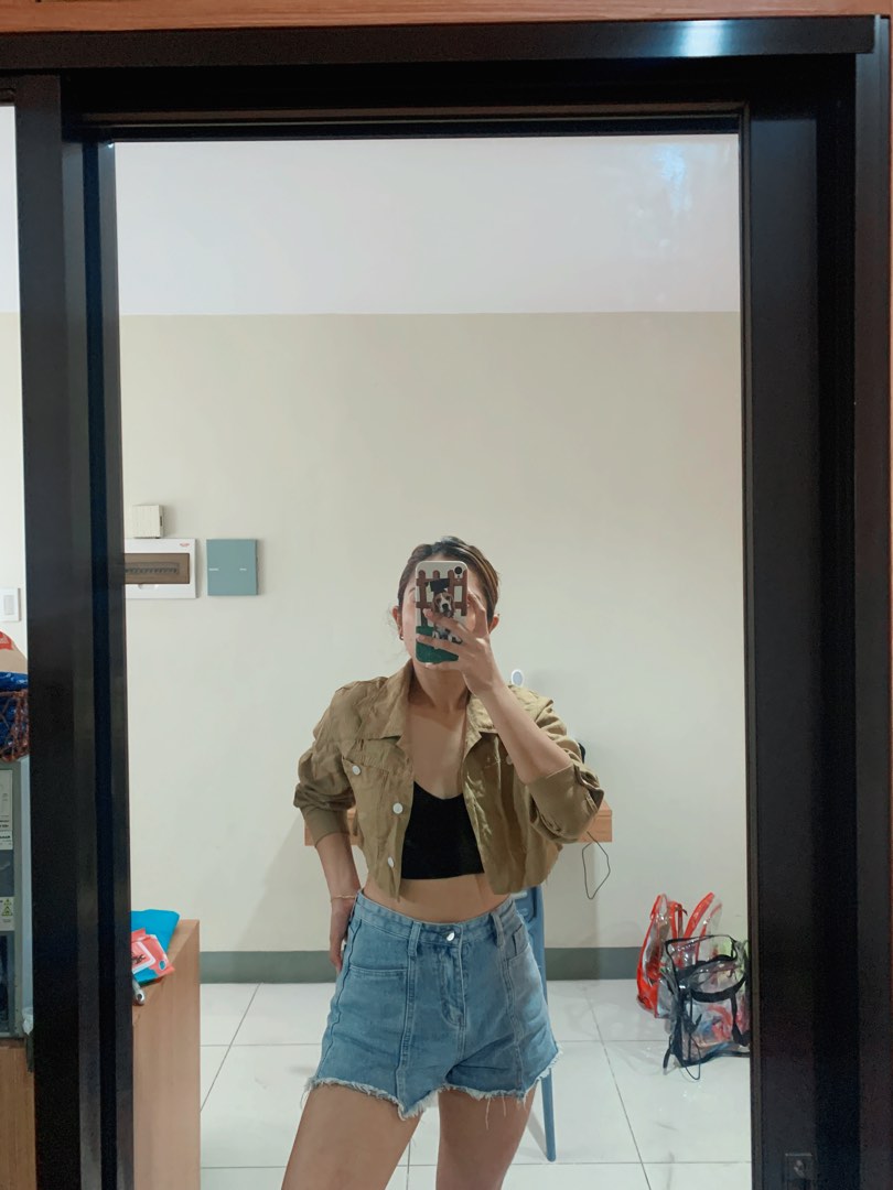 Patricia Crop top (reworked), Women's Fashion, Tops, Longsleeves on ...