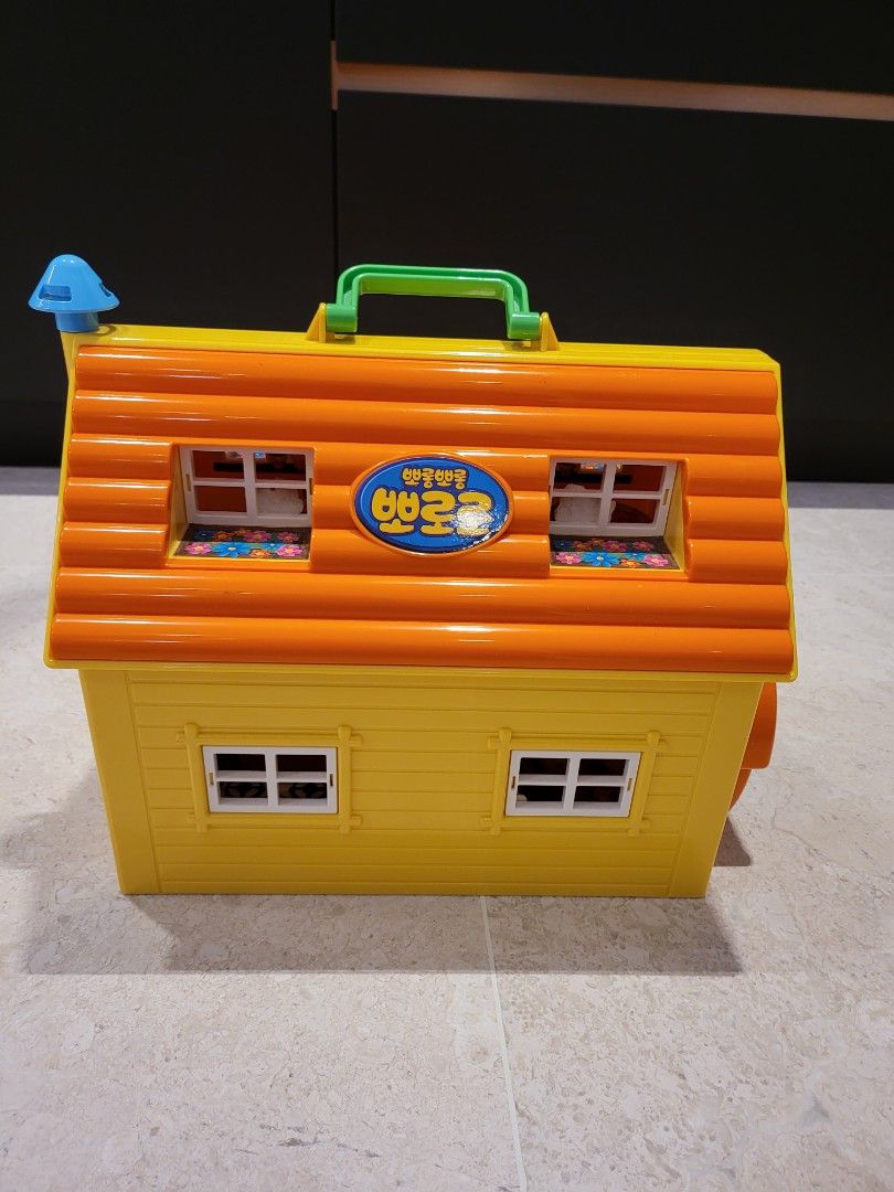 Pororo House, Hobbies & Toys, Toys & Games on Carousell