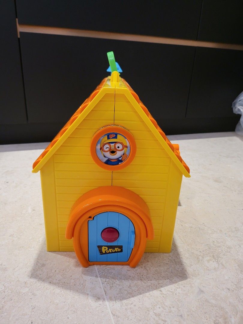 Pororo House, Hobbies & Toys, Toys & Games on Carousell