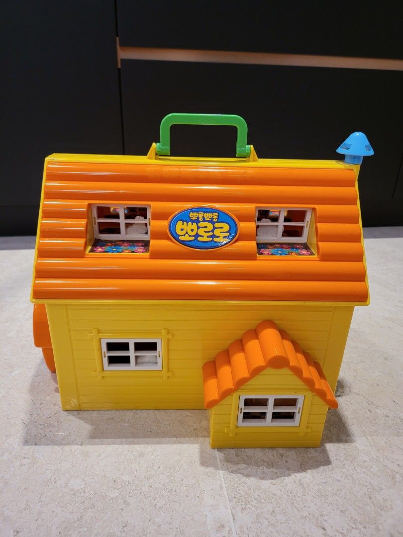 Pororo House, Hobbies & Toys, Toys & Games on Carousell