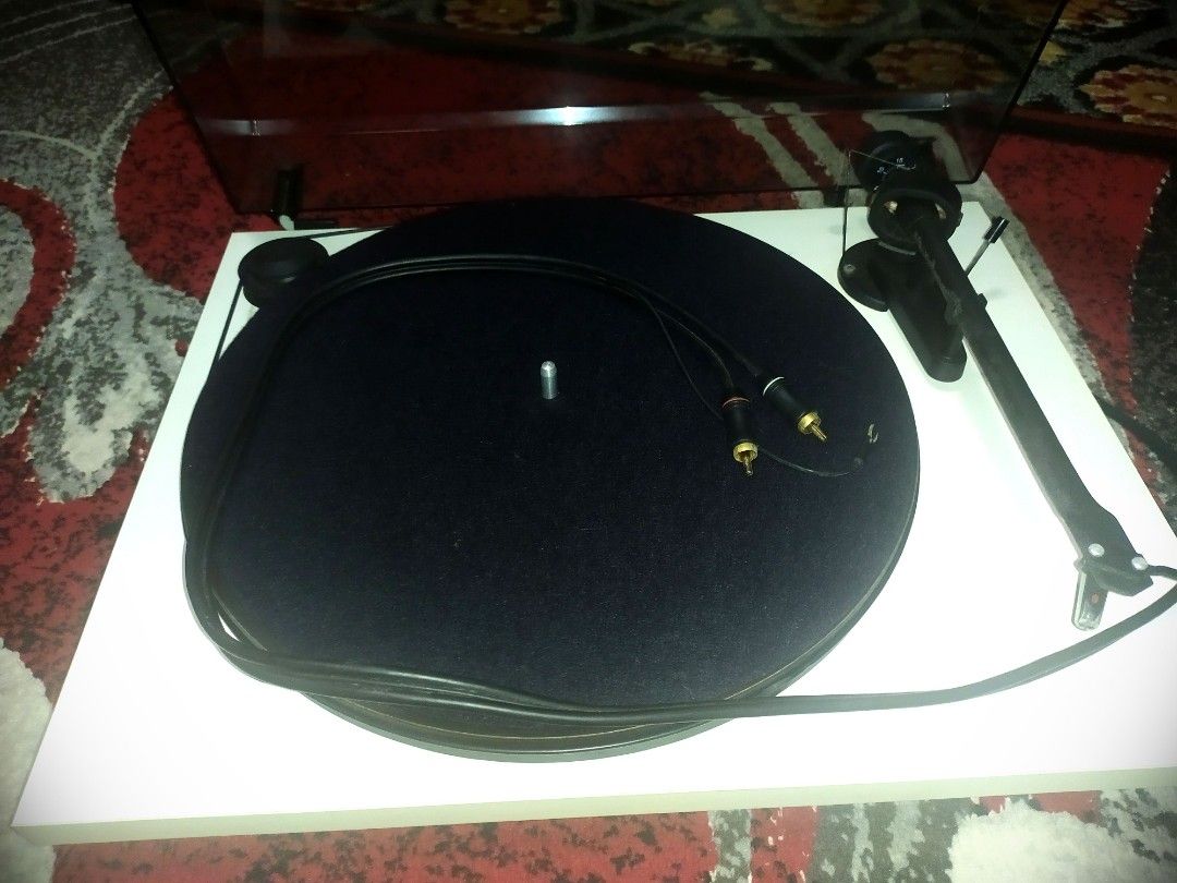 Pro-ject Essential II Turntable with Pro-ject Phono Box S, Audio, Other ...