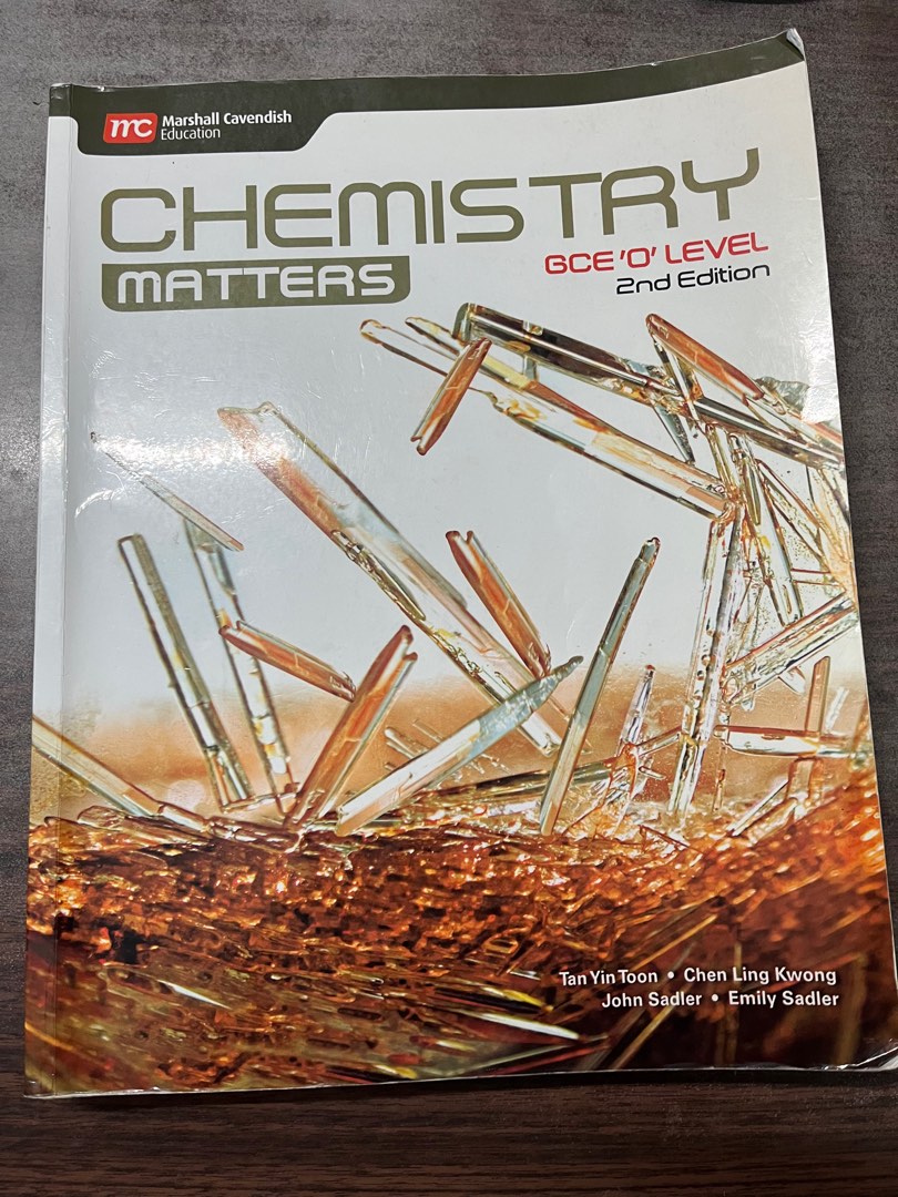 Pure chem and physics textbook, Hobbies & Toys, Books & Magazines ...