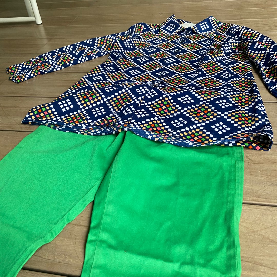 retro outfit (70s), Women's Fashion, Dresses & Sets, Sets or ...