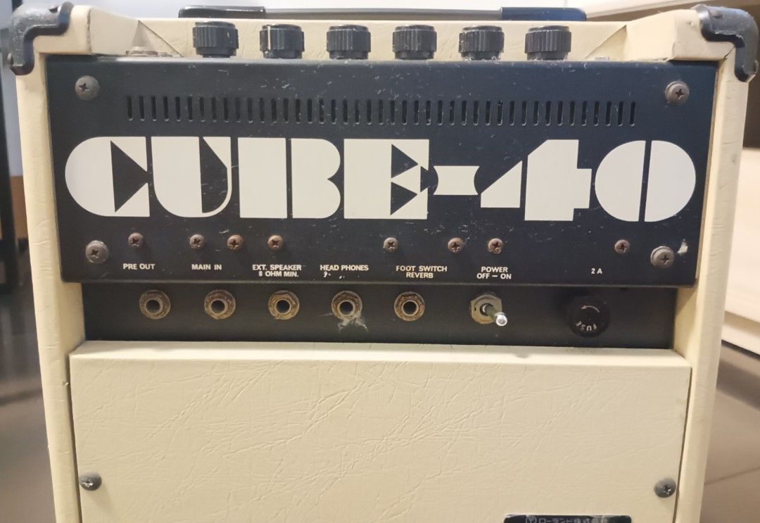 Roland Cube-40 Guitar Amplifier, Audio, Soundbars, Speakers ...