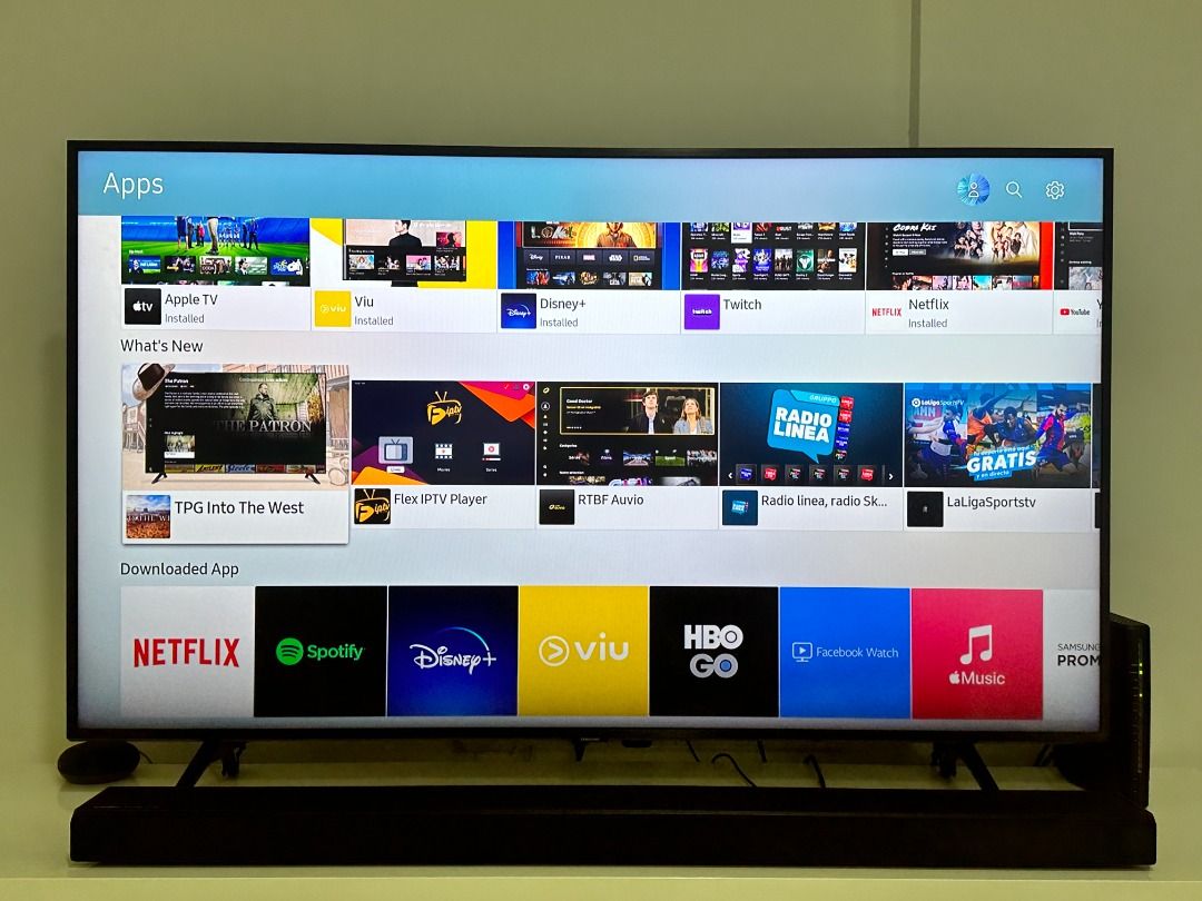 Samsung 55 inch QLED 4K smart TV (55Q60R), TV & Home Appliances, TV ...