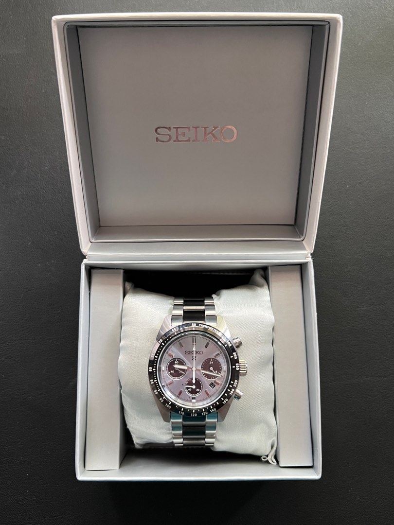 Seiko SpeedTimer Ice Blue Panda, Luxury, Watches on Carousell