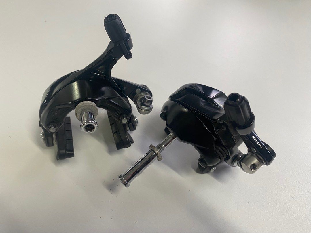 Shimano 105 R7000 Rim Brake Calipers (1 pair), Sports Equipment ...