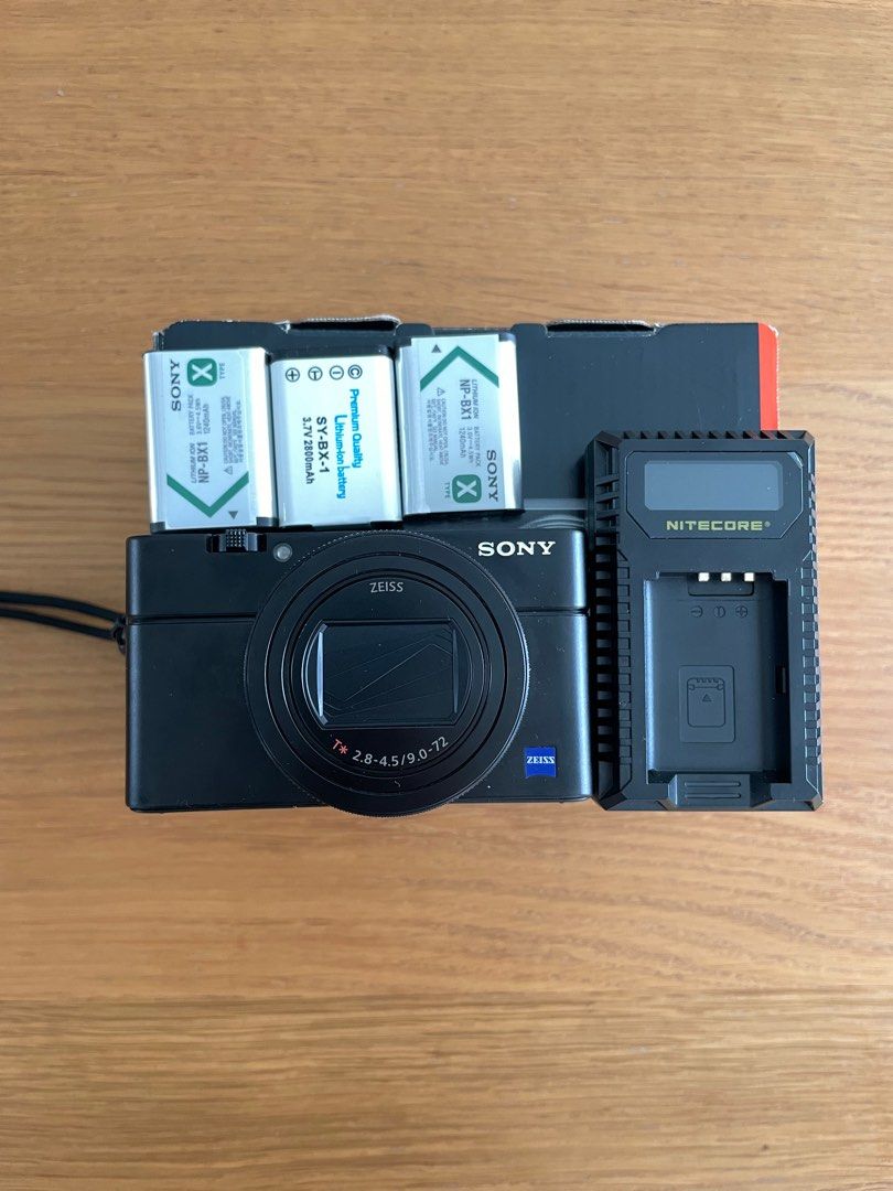 Sony RX100 VI, Photography, Cameras on Carousell