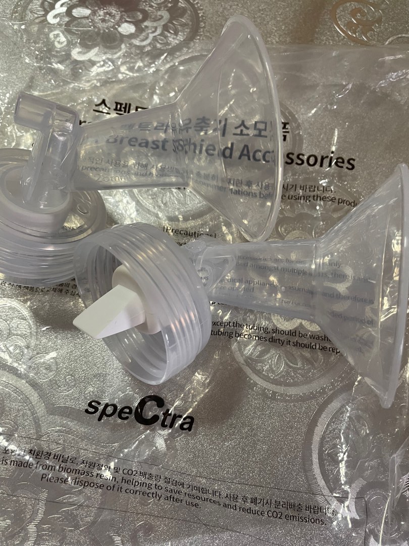 Spectra flanges/ pump parts, Babies & Kids, Nursing & Feeding ...