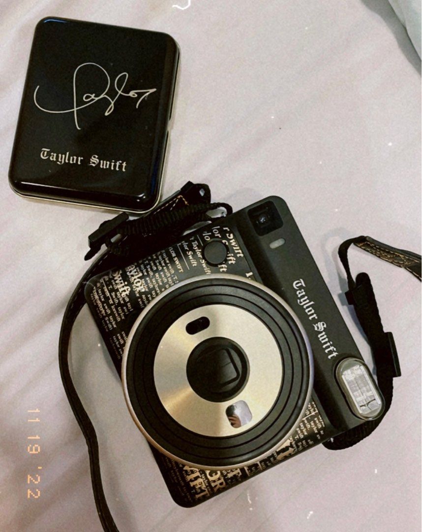 Taylor Swift - Fujifilm Instax SQ6 Limited polaroid camera, Photography ...