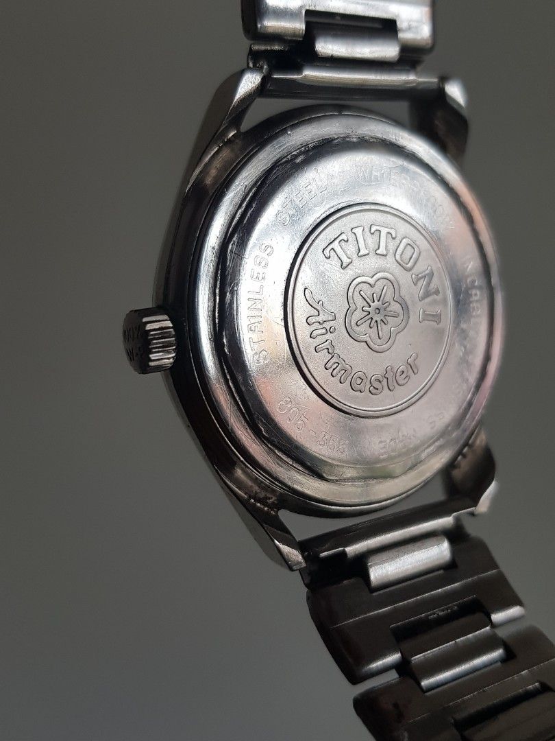 Titoni Airmaster Titoflex manual winding vintage watch, Men's Fashion ...