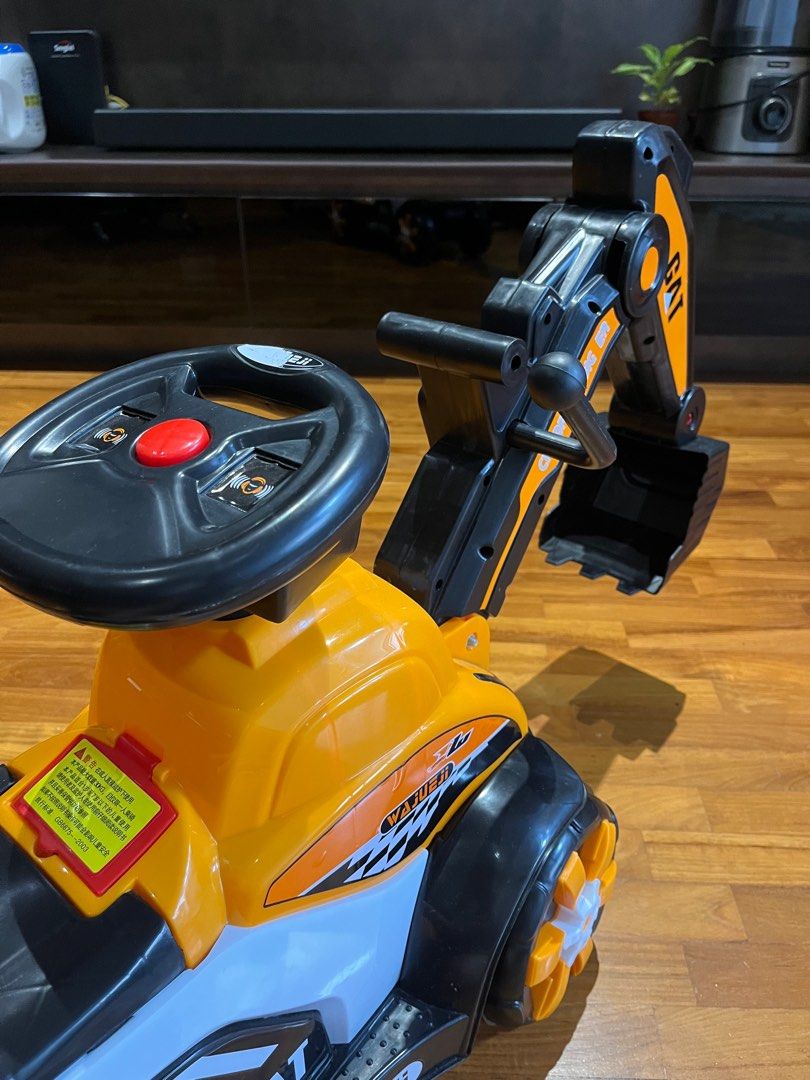 Toddler Excavator Toy Car (Manual), Hobbies & Toys, Toys & Games on ...