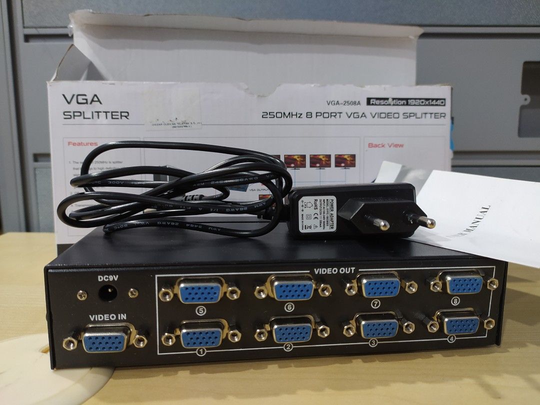 Vga Splitter 1-in 8-out FJGEAR, Computers & Tech, Parts & Accessories ...