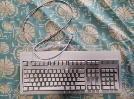 Vintage keyboard KEYTRONIC (Brand new), Computers & Tech, Parts ...