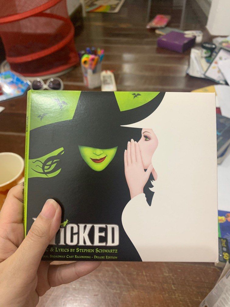 Wicked The Musical Original Broadway Deluxe Edition, Hobbies & Toys ...