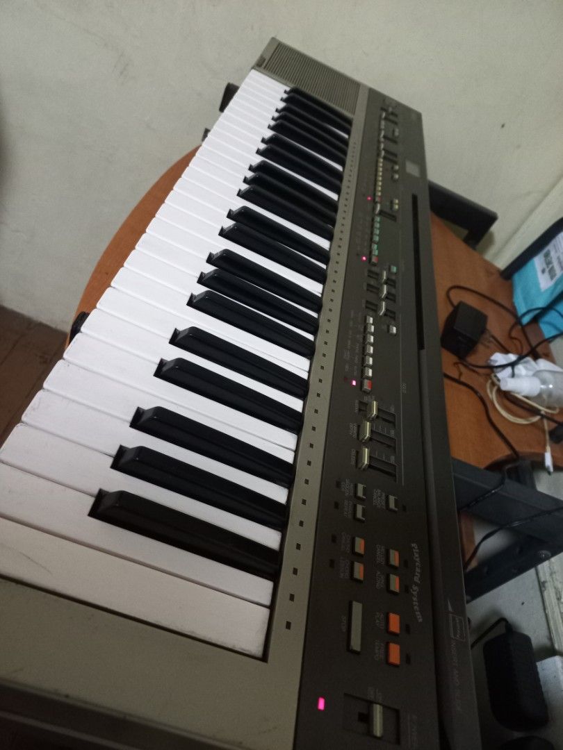 Yamaha PC-1000 Piano Keyboard, Hobbies & Toys, Music & Media, Musical ...