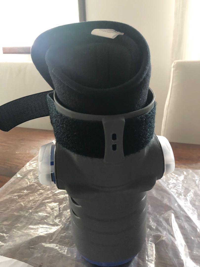 Apollo Orthopaedic Walker Boot cast for fractured foot, Sports ...