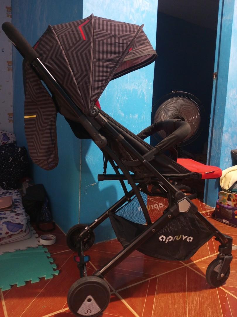 Apruva trax luggage type stroller, Babies & Kids, Going Out, Strollers ...