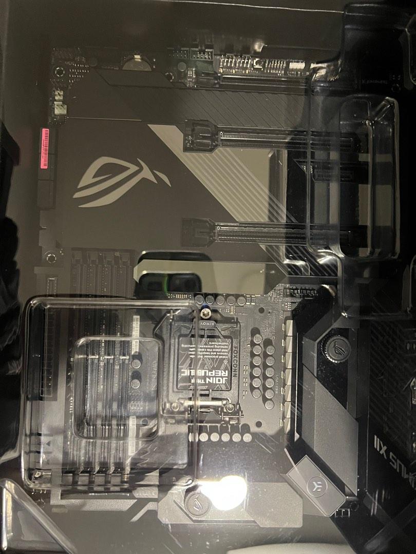 ASUS ROG Maximus XII Formula Z490 (WiFi 6) LGA 1200 (Intel 10th Gen ...