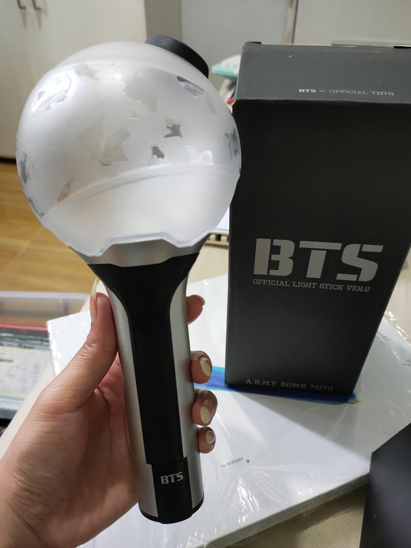 BTS OFFICIAL ARMY BOMB VER. 2, Hobbies & Toys, Memorabilia ...