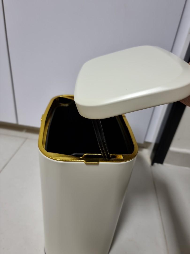 Dustbin with Lid Minimalist Muji Japan Style, Furniture & Home Living ...