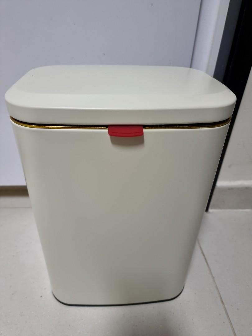 Dustbin with Lid Minimalist Muji Japan Style, Furniture & Home Living ...