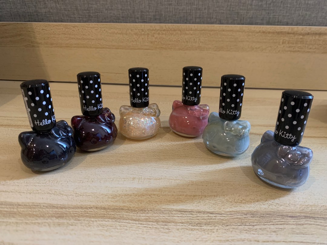 Hello Kitty Nail Polish Set of 6, Beauty & Personal Care, Hands & Nails ...