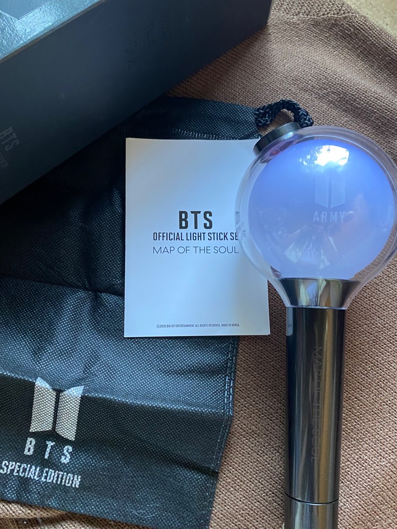 OFFICIAL ARMY BOMB MOTS SE EDITION - BTS LIGHTSTICK, Hobbies & Toys ...