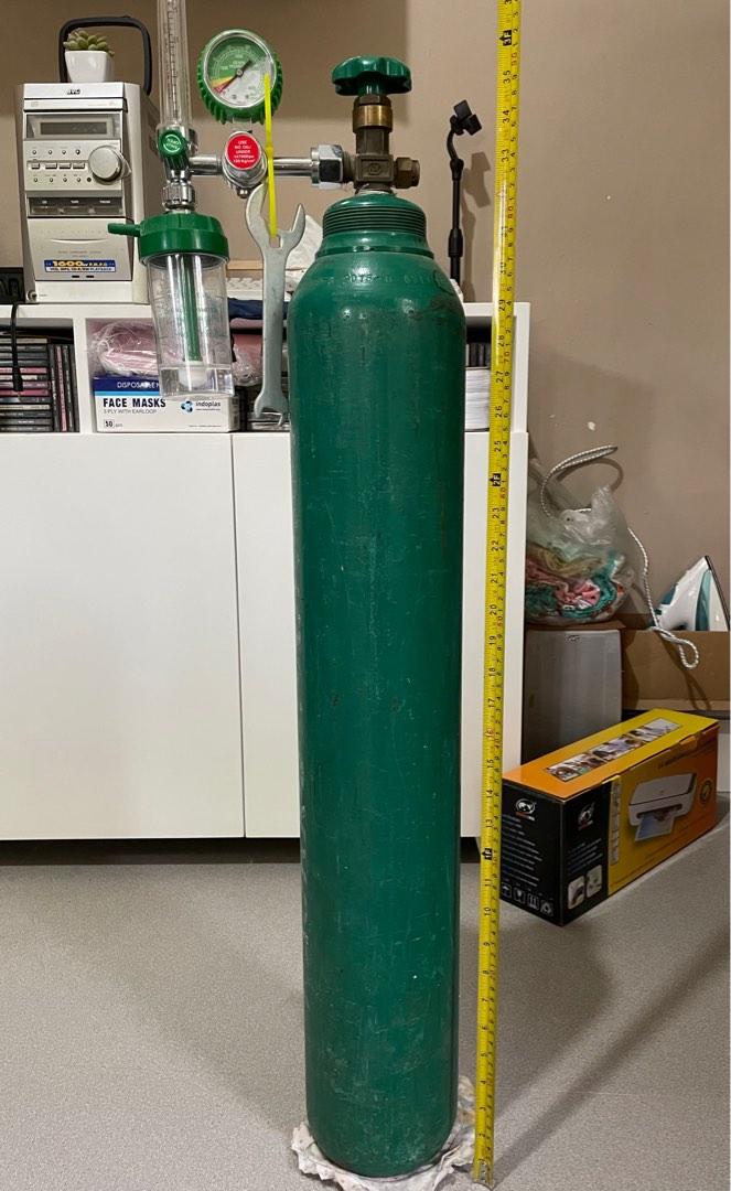 Oxygen tank, Health & Nutrition, Medical Supplies & Tools on Carousell