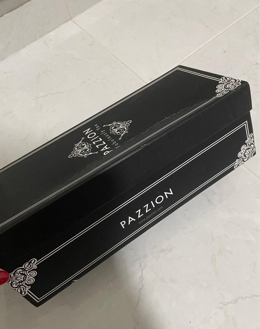 Pazzion flat leather shoes, Women's Fashion, Footwear, Flats on Carousell