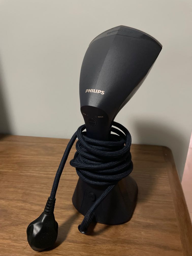 Philips GC810 飛利浦 手提式蒸氣掛熨機, 家庭電器, 熨斗及掛熨機 - Carousell
