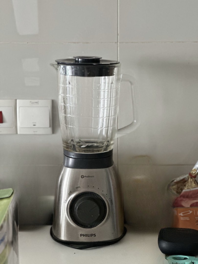 Philips pro blender 6 almost new, TV & Home Appliances, Kitchen ...