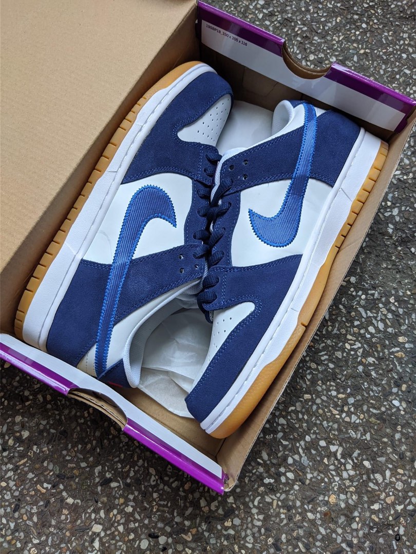SB DUNK LA FOR MEN, Men's Fashion, Footwear, Sneakers on Carousell