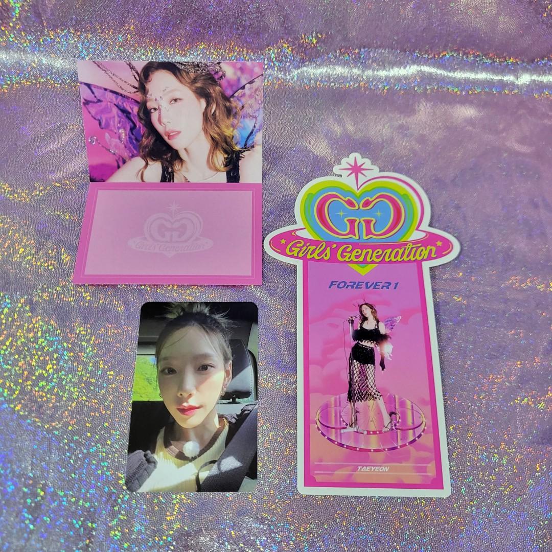 SNSD TAEYEON FOREVER 1 DELUXE VER SET, Hobbies & Toys, Memorabilia ...