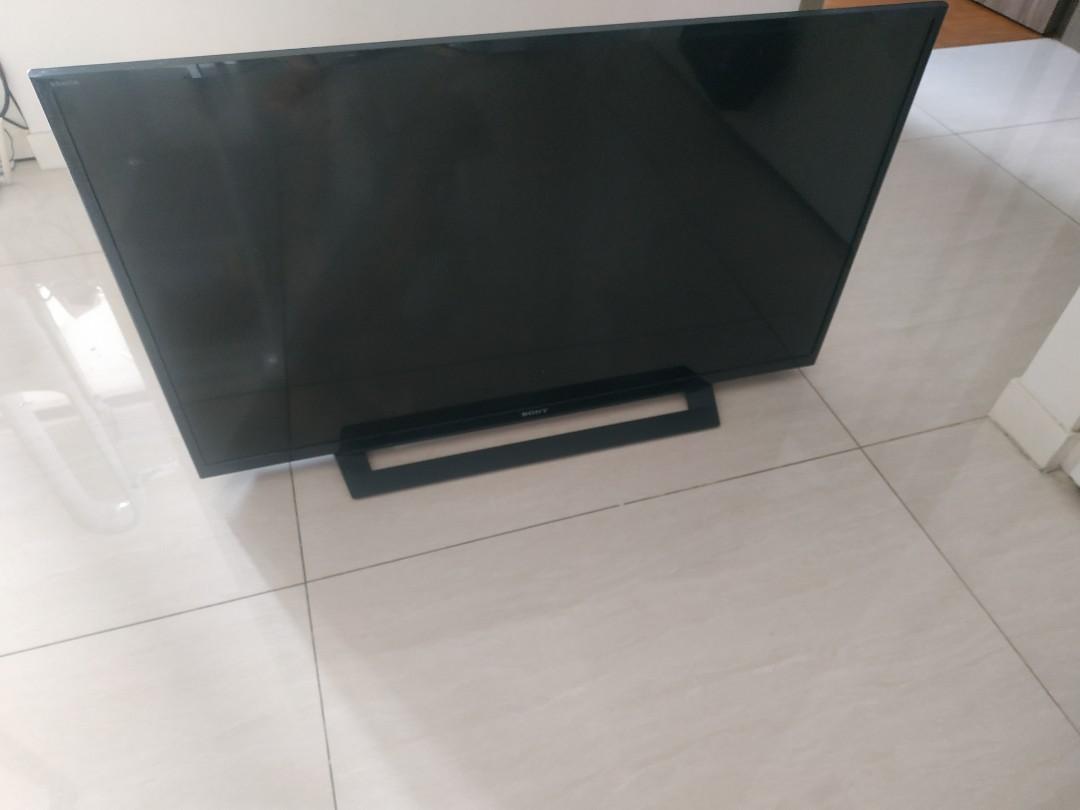 Sony TV, 40 inch,, TV & Home Appliances, TV & Entertainment, TV on ...