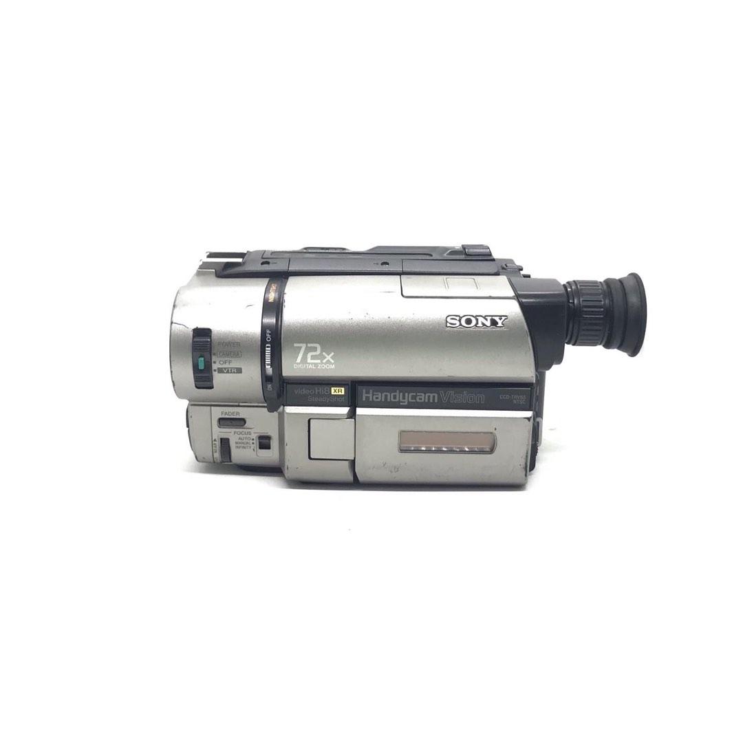 Sony Handycam CCD-TRV65 Hi8, Photography, Video Cameras on Carousell