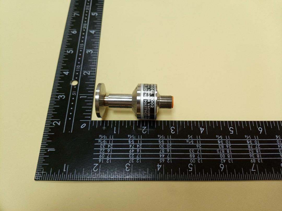 Teledyne 2002 Dual Sensor Vacuum Gauge Teledyne Hastings Institute AMAT ...