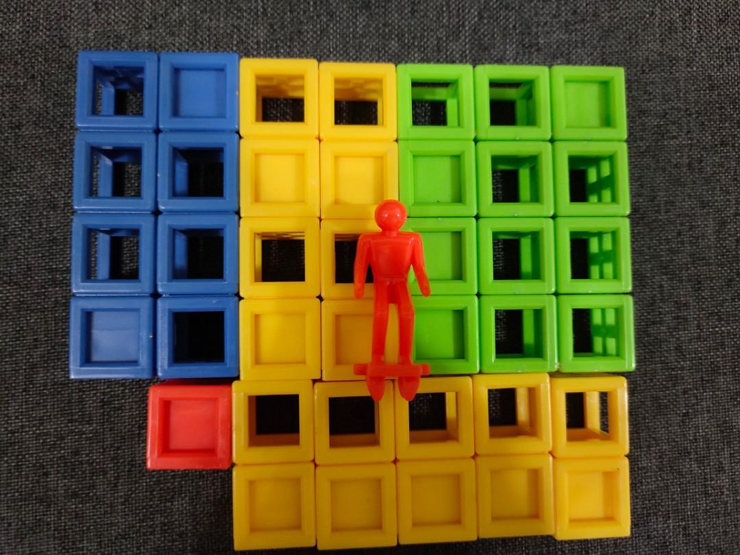 Tipover Thinkfun IQ Challenge Board Game, Hobbies & Toys, Toys & Games ...