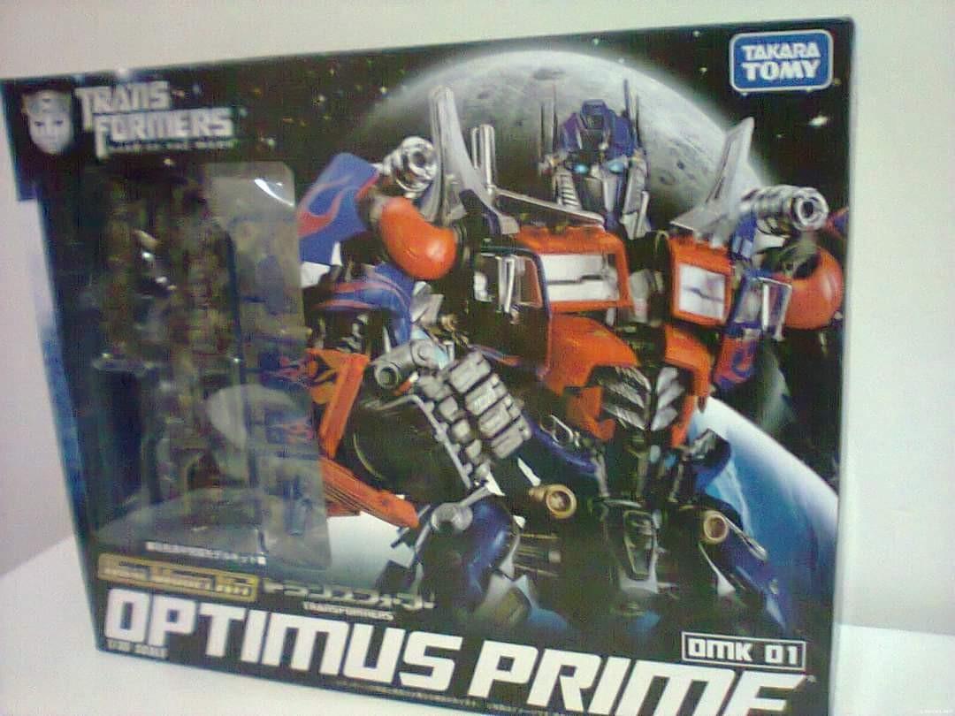 Transformers Dual Model Kit DMK-01 Optimus Prime 1/35 Scale DOTM ...